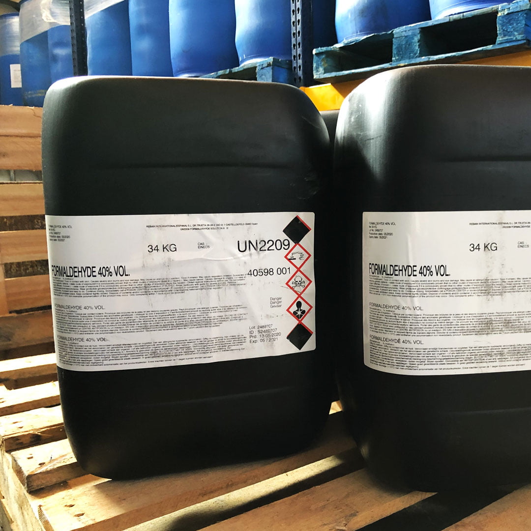 Formaldehido 40% Vol. (Carboya 34 KG) - Max E. Jiménez, S.A.